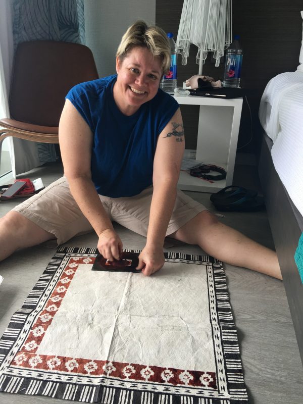 Tapa making in Fiji - EATT Magazine Your Travel Podcast for English lessons